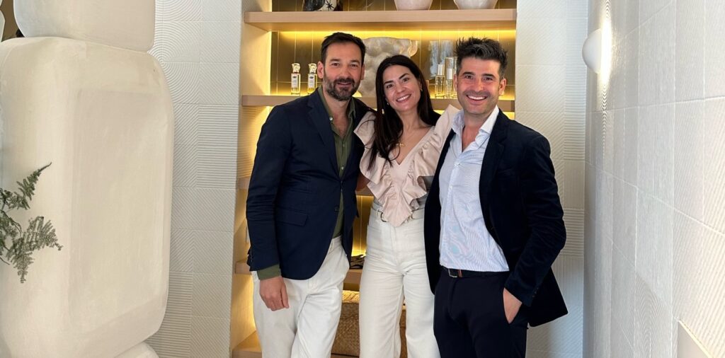 ¡Increíble Espacio Strohm Teka Cuarto de baño Organic Flows ERICO NAVAZO!